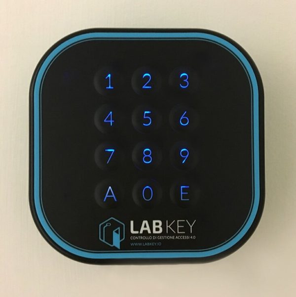 NOVITA' LabKey Tastiera apriporta retoilluminata - LabKey.io